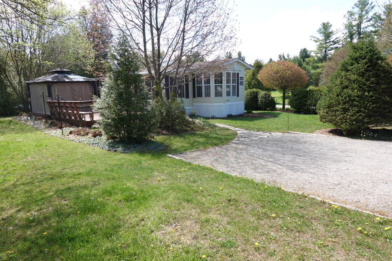 Lawson Park - Site Images